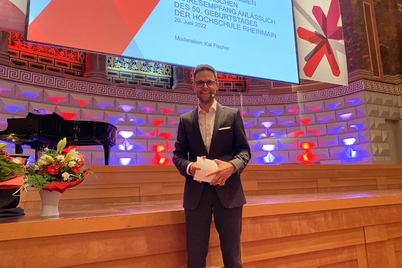 Event Moderator Kai Fischer macht Ihr Event zu einem Erlebnis